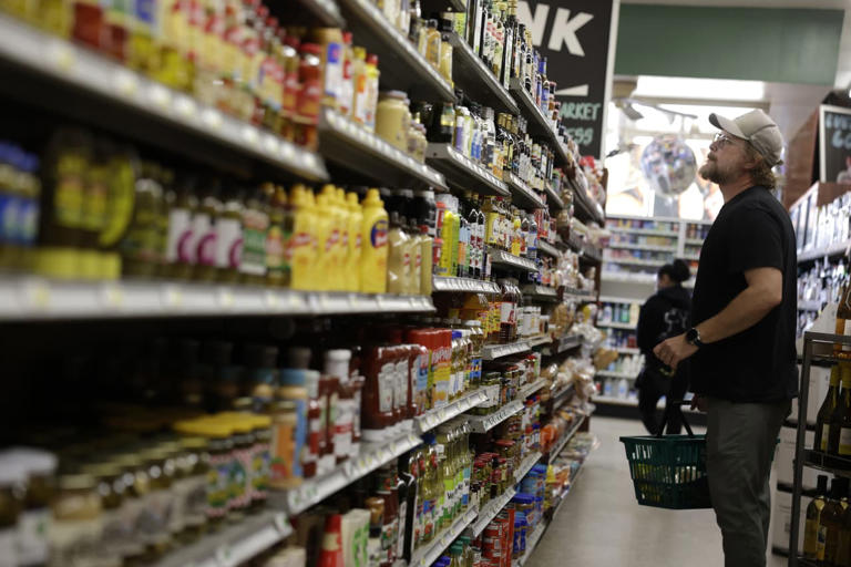 Why falling oil prices are bad news for packaged-food companies