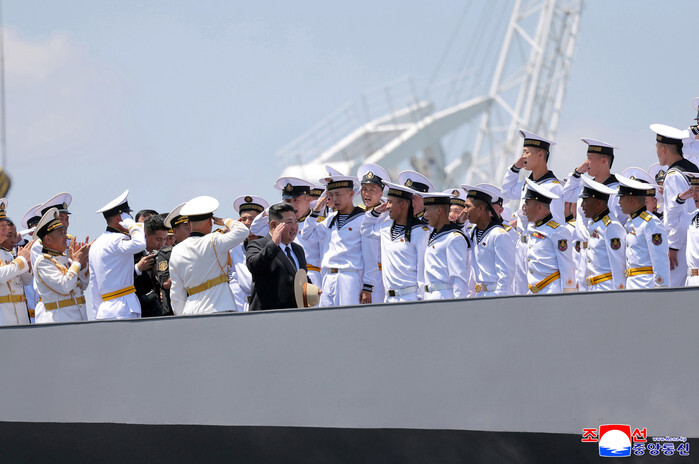 N Korea commissions destroyer Choe Hyon