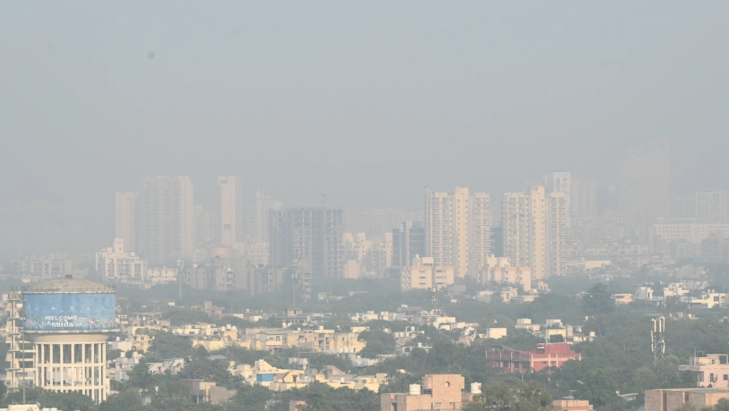 Viral India-US sky video ignites pollution and fairness debate