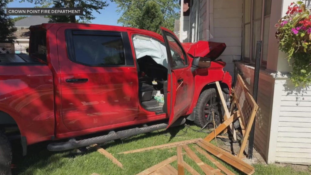 Car slams into house in Crown Point, Indiana, after apparent medical ...