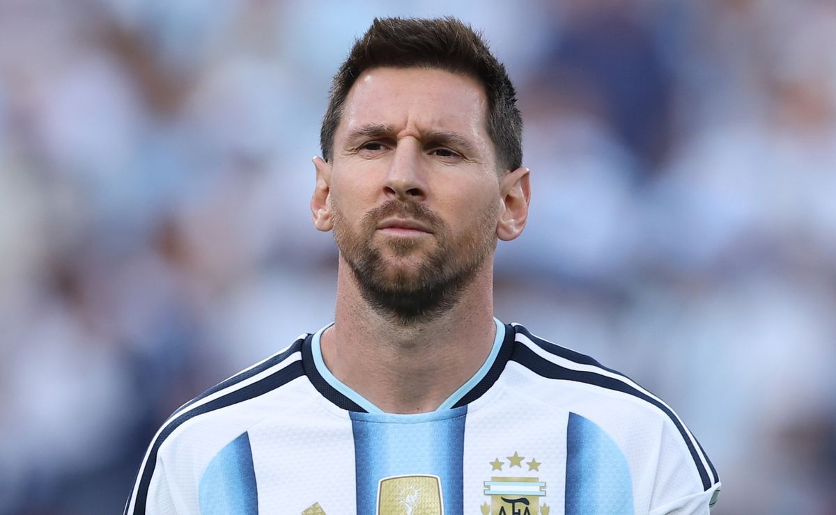 Peter Schmeichel claims Lionel Messi’s first goal for Argentina vs ...
