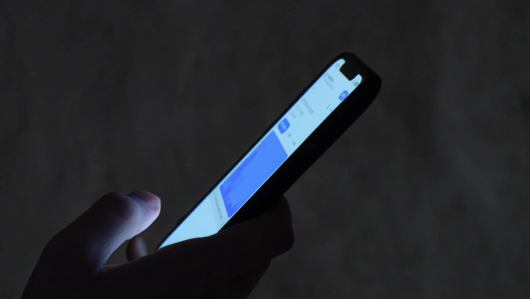 Blue light’s impact on sleep and eye health