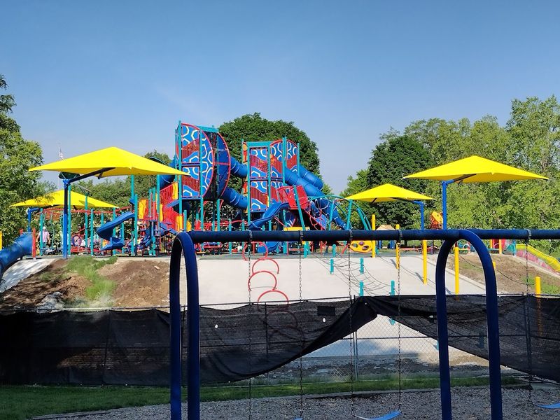 This timeless amusement space in Indiana charges absolutely nothing to ...
