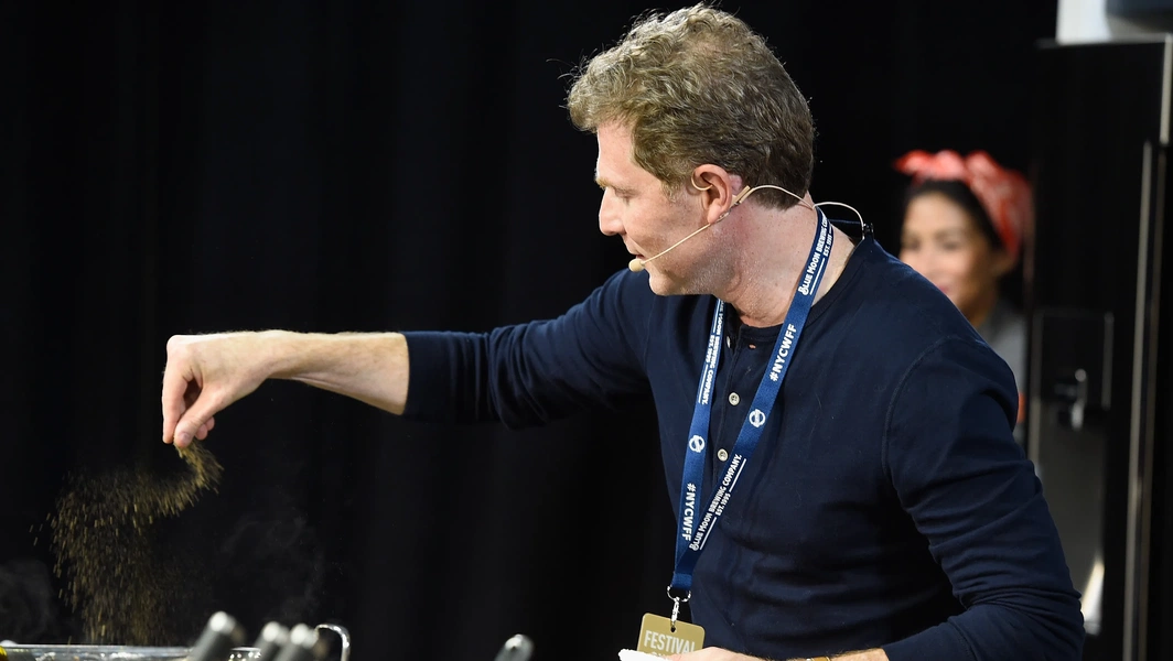 Bobby Flay’s expert tips for perfect burgers