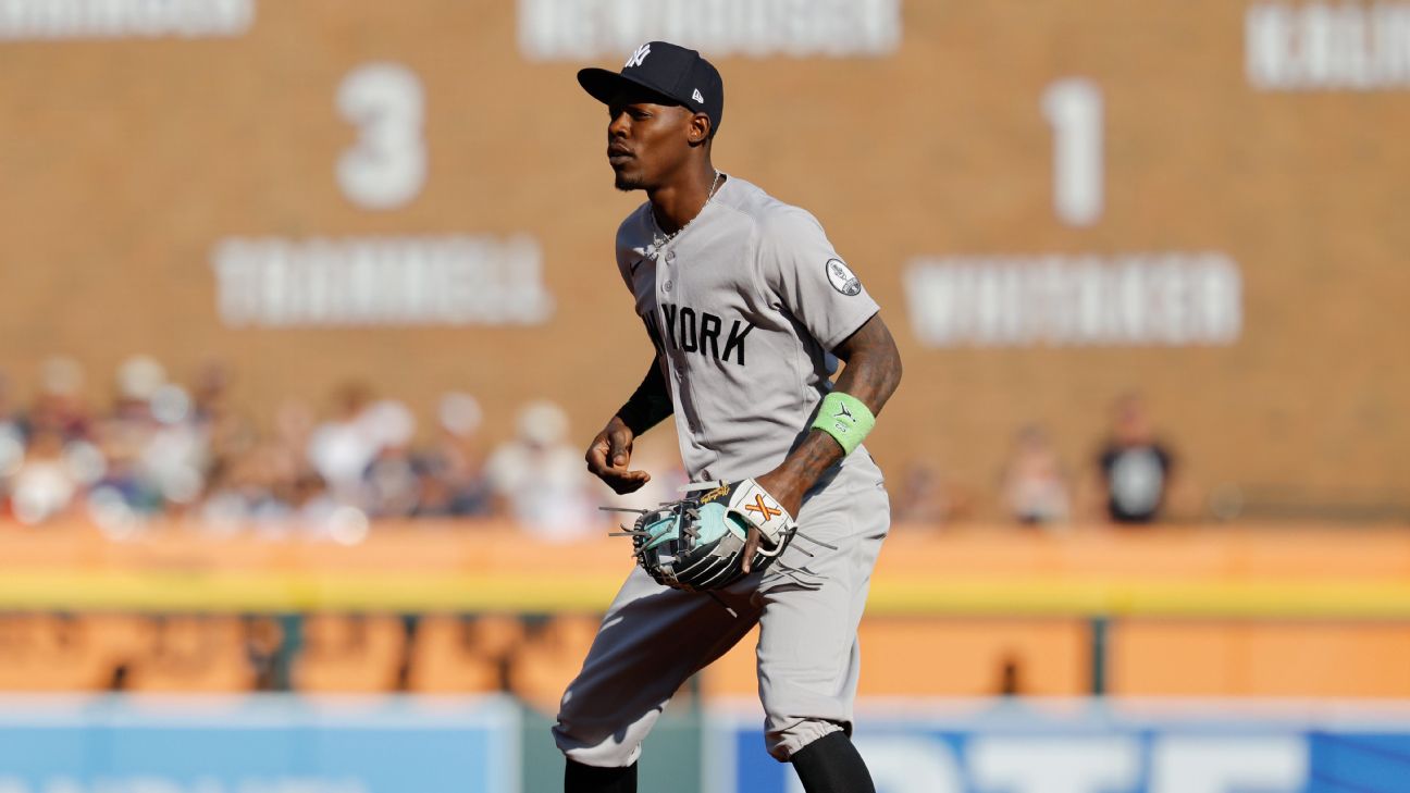 Yankees manager bothered by Jazz Chisholm's in-game lollipop