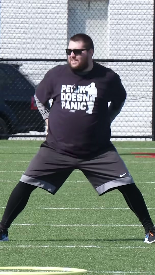 Obstacle course run for the ages #combine #football #course