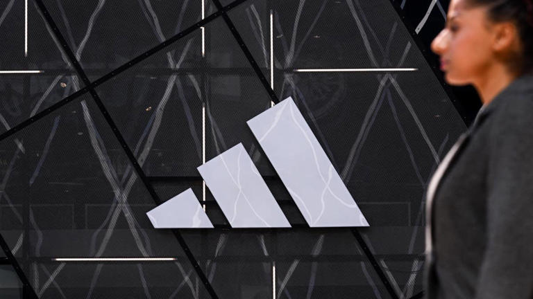 Adidas's light and 'flexible' Swift Run sneakers are on sale for $40 on ...