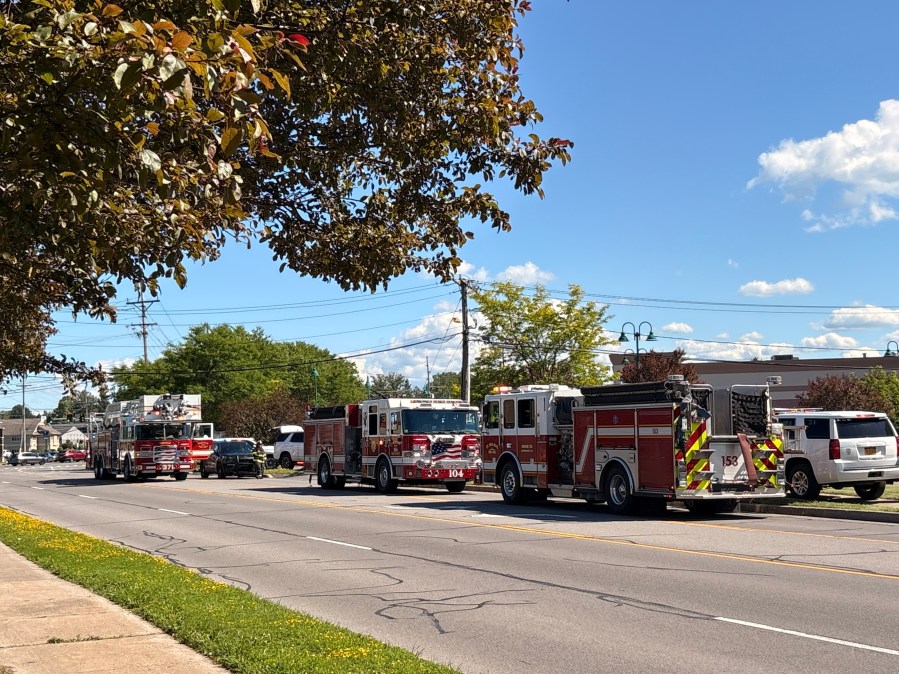 Woman, dog rescued from Penfield apartment fire on Bay Road