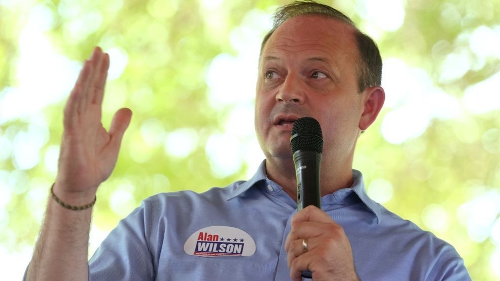 Reactions pour in as Wilson heads toward Nov. general election