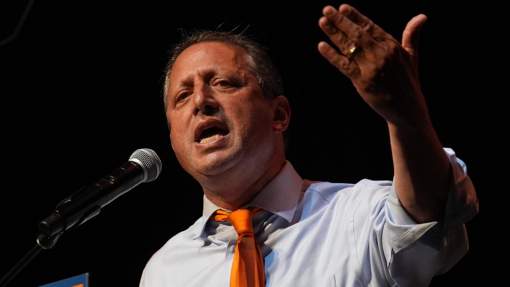 Brad Lander defeats Rep. Dan Goldman in NY-10 Democratic primary, CBS ...
