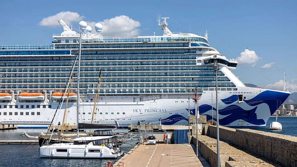 Cruise weddings: Affordable, all-in-one celebrations at sea