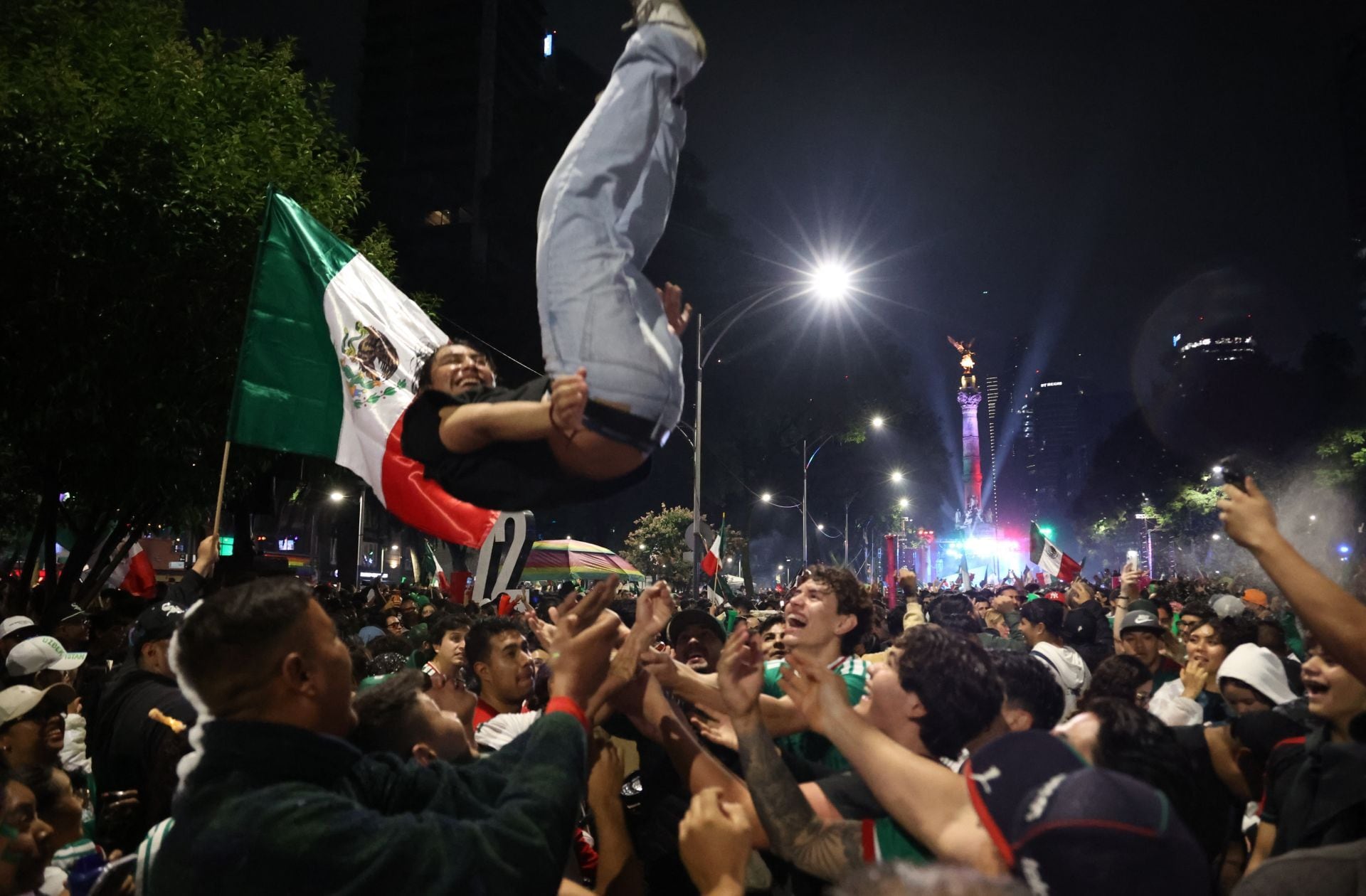 ¡Preparan el Ángel de la Independencia! Cierran Reforma para instalar ...