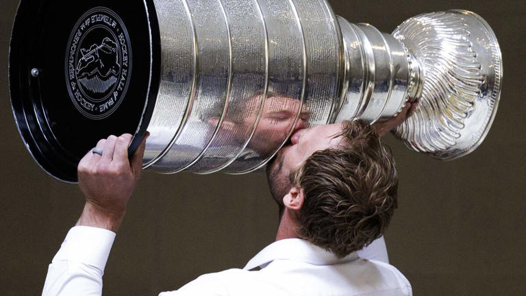 The Stanley Cup visits NC's State Legislative Building. Were the tarps off?
