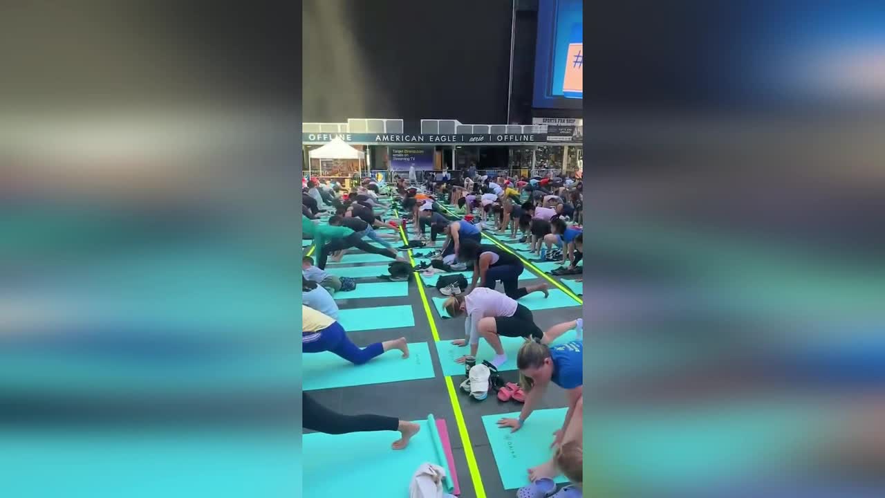 Times Square yoga oasis: Thousands find zen amidst the iconic NYC ...