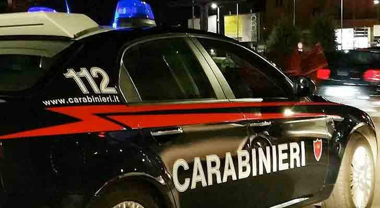 Potenza Picena, blitz notturno all’agriturismo per scambisti: trovate ...