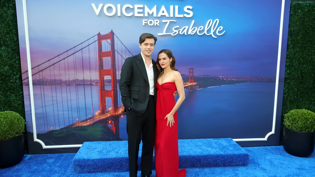 Grief and romance in Netflix's 'Voicemails for Isabelle'