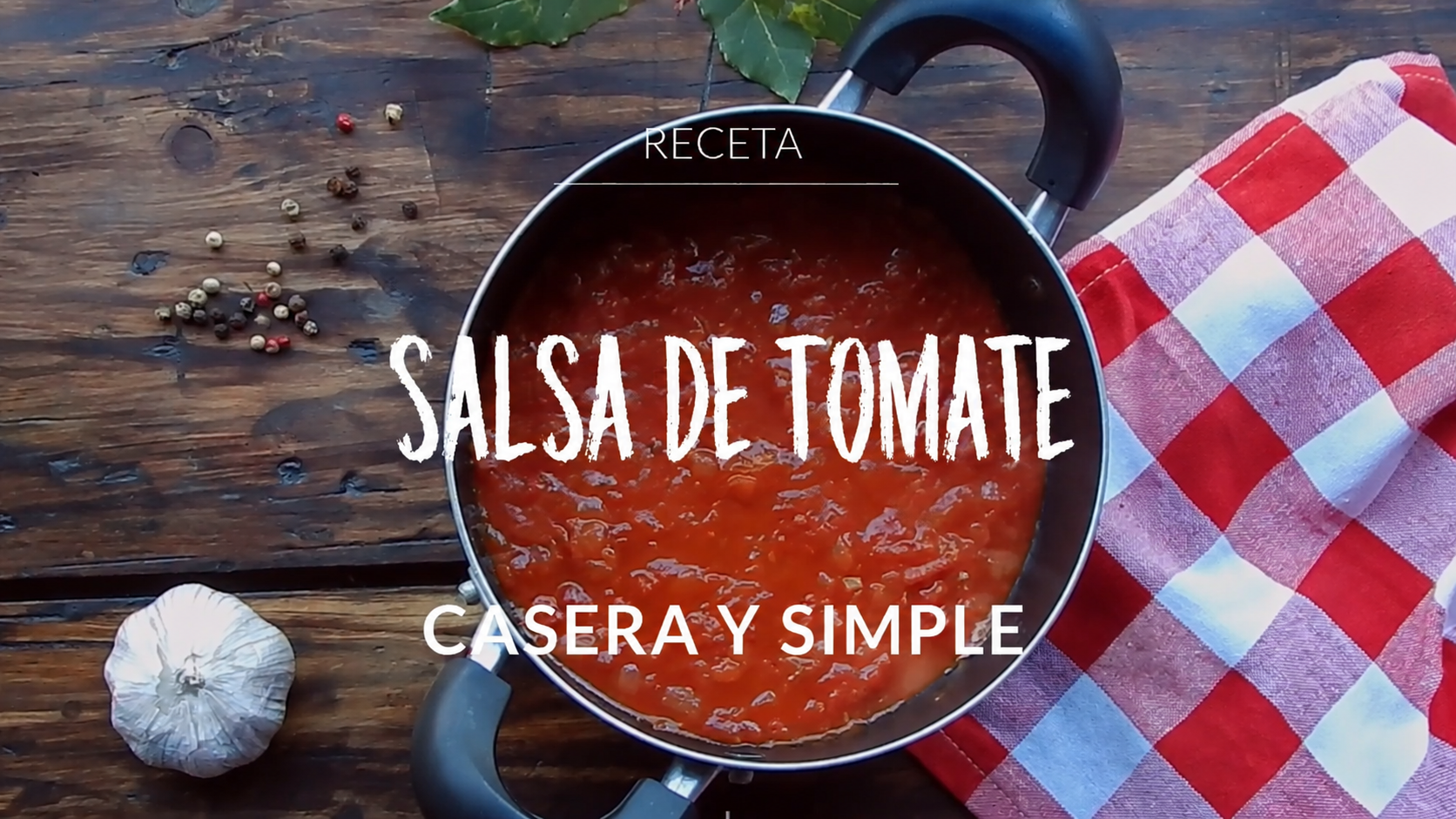 Tuco casero salsa de tomate tradicional italiana