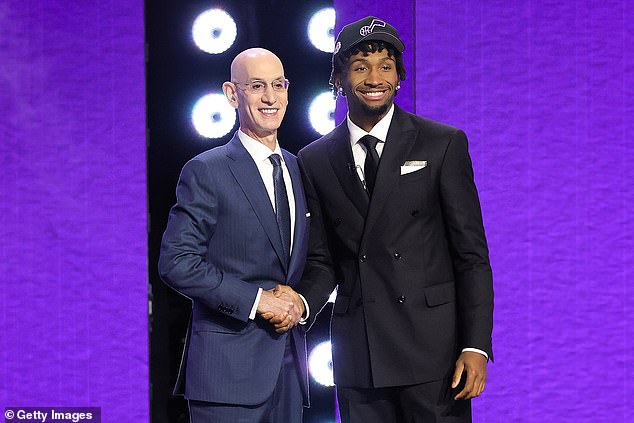BYU superstar AJ Dybantsa makes history as he's picked No. 1 overall at ...