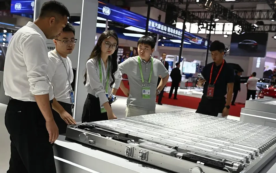 Multiple breakthroughs signal new phase in lithium battery race