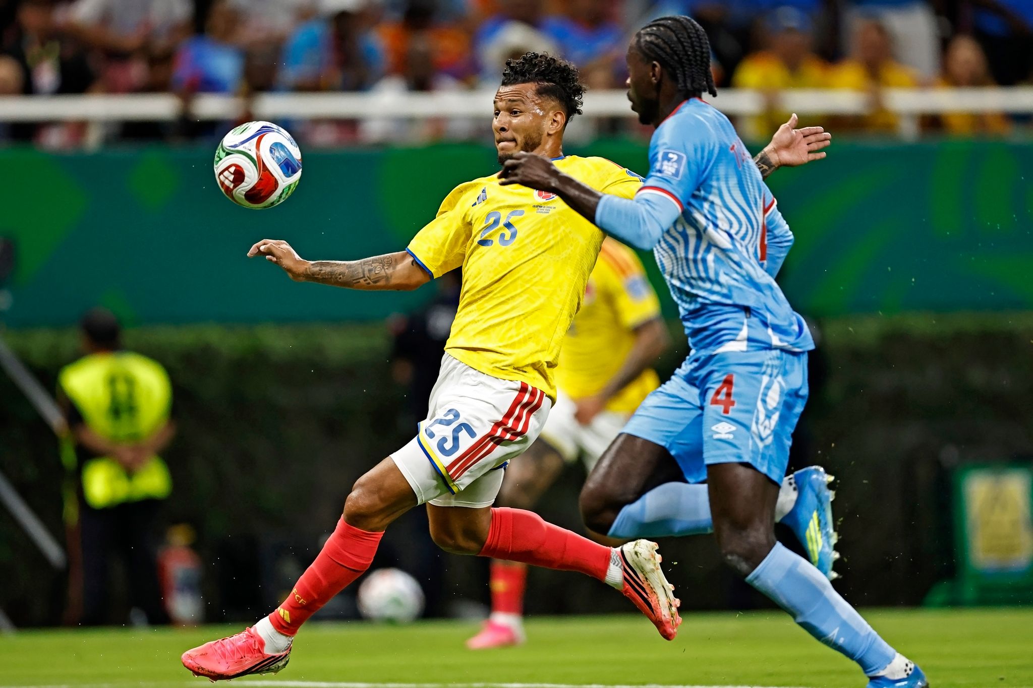 Colombia into World Cup knock-outs with hard-fought win over DR Congo
