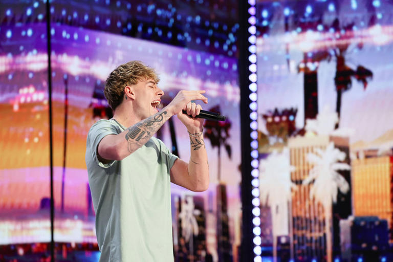 Mackenzie Sol on 'America's Got Talent': Watch sombr 'Back to Friends'