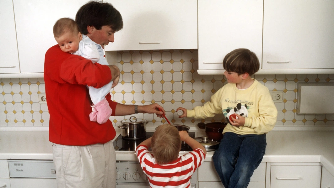 Evolving roles of fathers and mothers in modern families