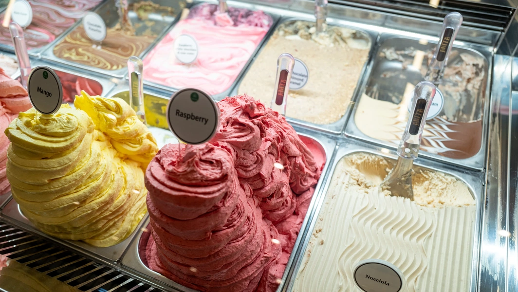 How bakeries source ingredients, equipment, and packaging