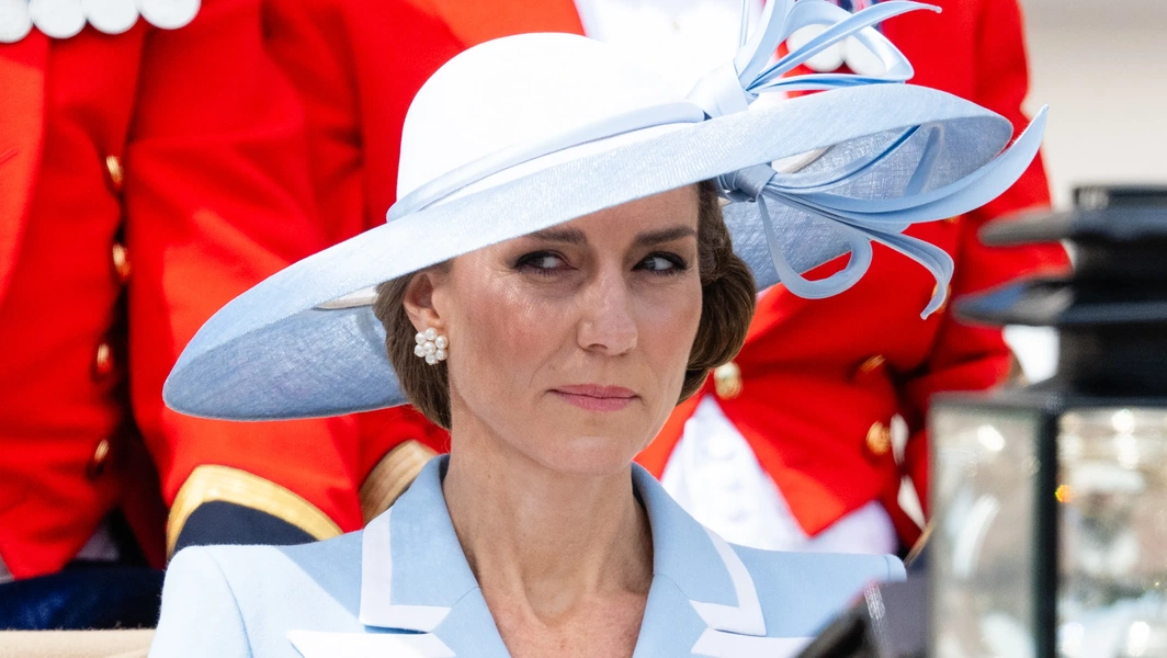 Kate Middleton adopts Queen Elizabeth’s guarded public style