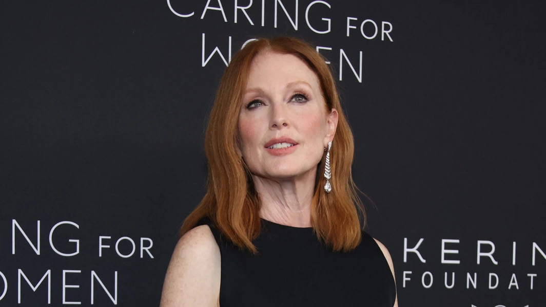 Julianne Moore: Career, advocacy, and cultural impact