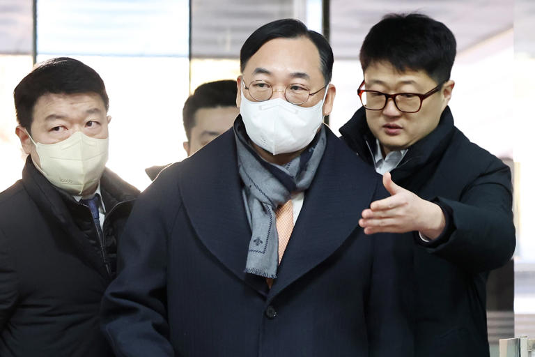 Former superintendent Kwak Jeong-gi's suspended sentence upheld