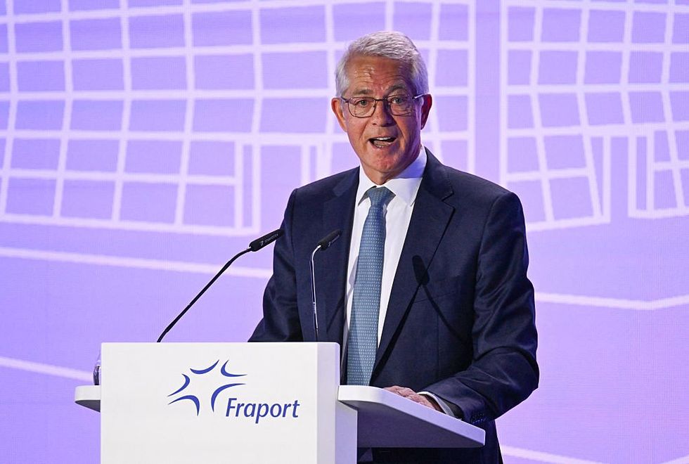 Airports admit hated EU border system is not working just weeks before ...