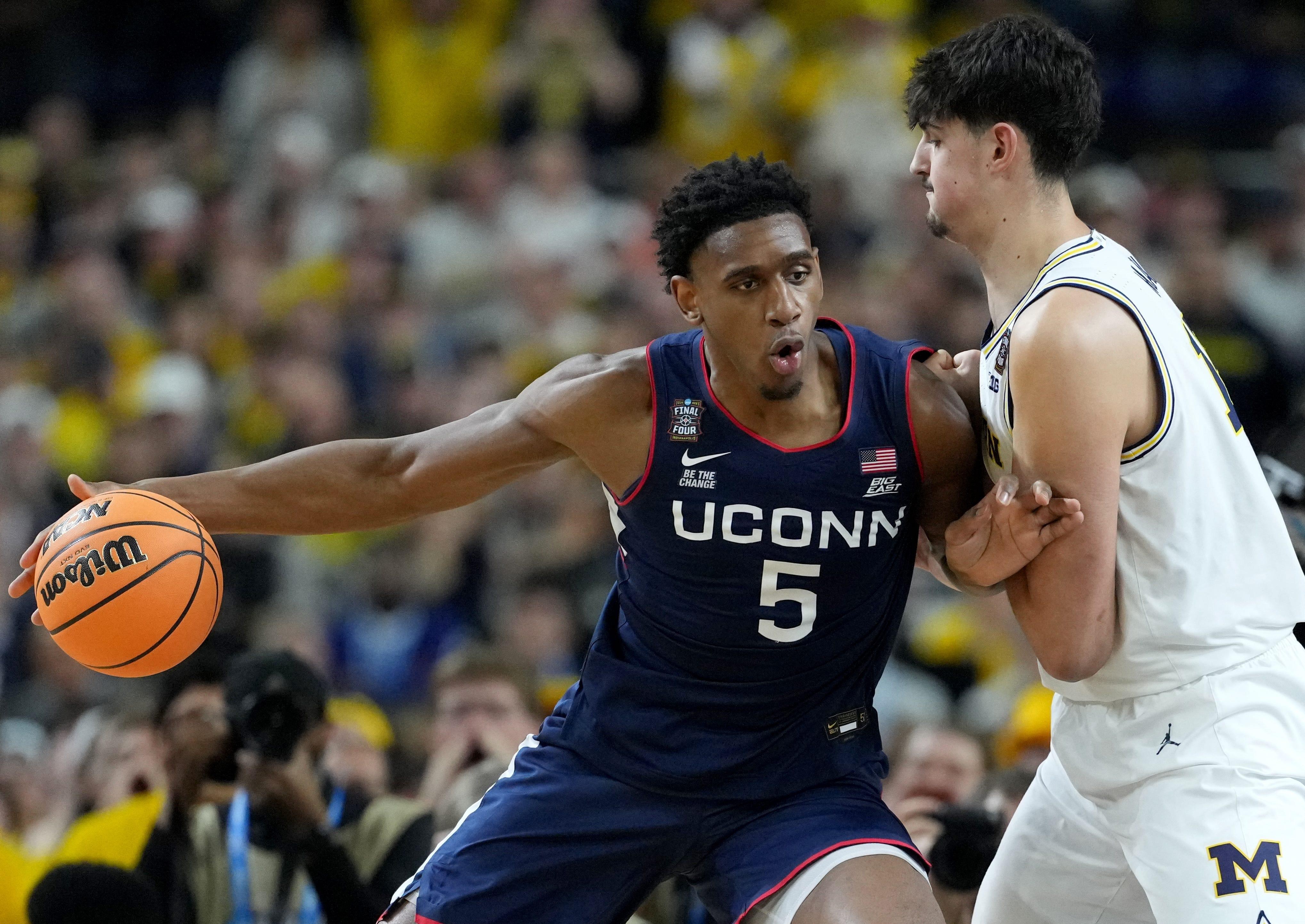 Spurs receive 26th pick from Nuggets, select Tarris Reed
