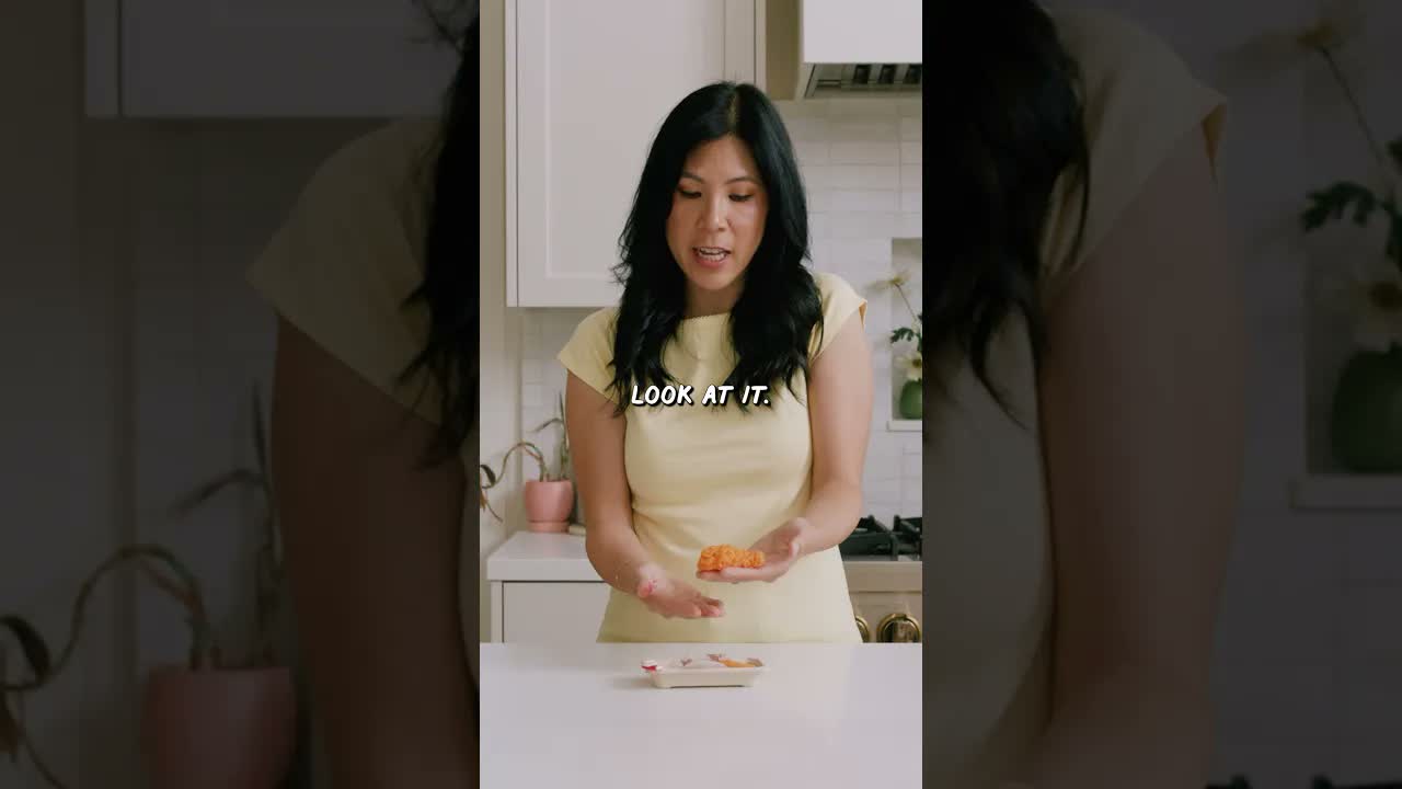 She turned a toy fried chicken squishy into an actual edible dessert