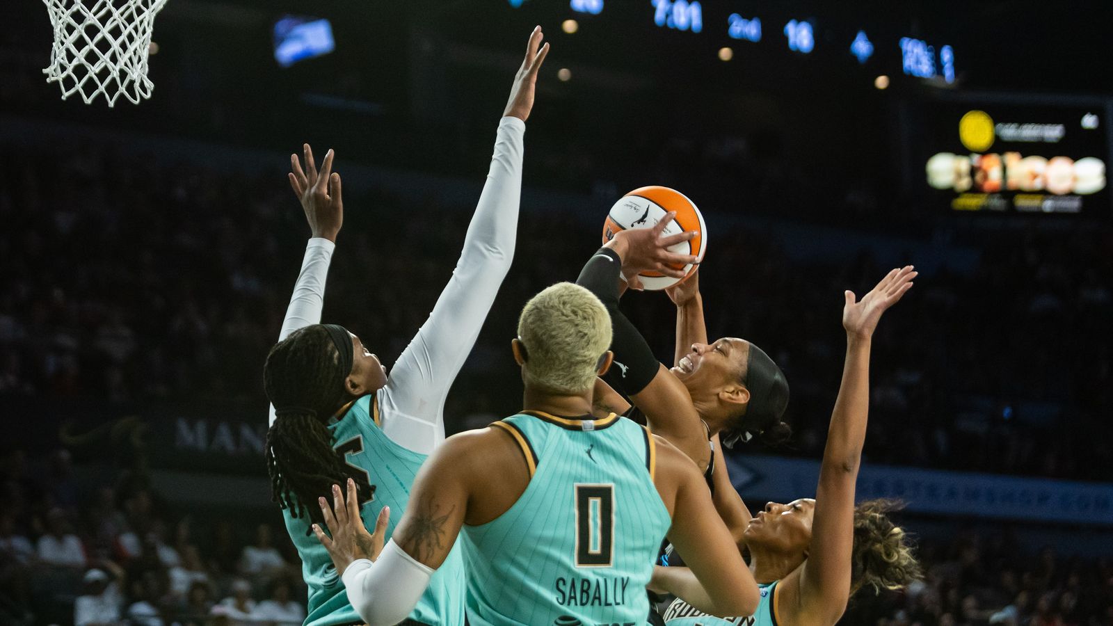 TST images: Liberty defeat Aces, 87-76, at Michelob ULTRA Arena