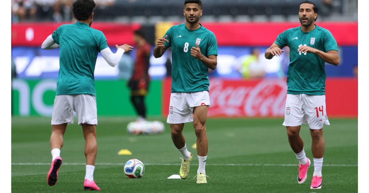 Iranian World Cup fans defy regime and FIFA with banned displays of ...