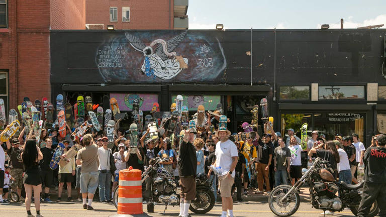 Weedmaps Sesh'n Go Skateboarding Day