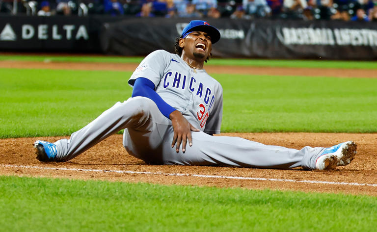 Cubs pitcher Edward Cabrera headed to IL after being carted off the ...