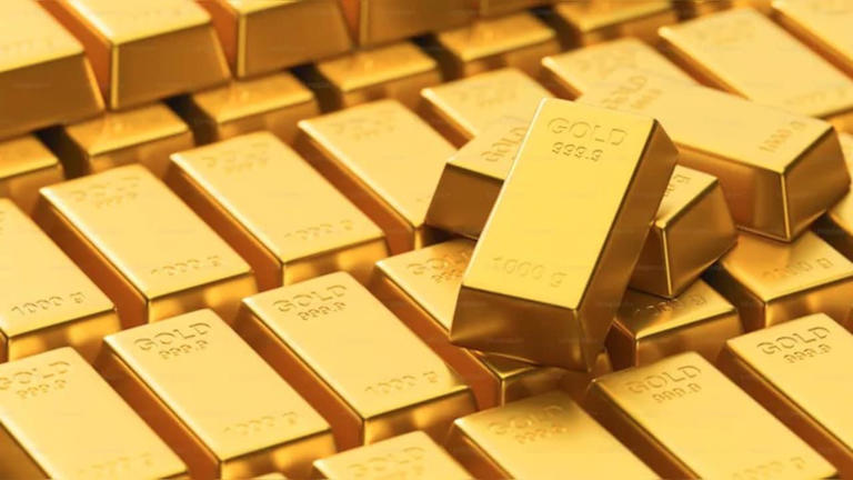 Gold price today: MCX gold falls over 1% to Rs 1.43 lakh amid US dollar ...