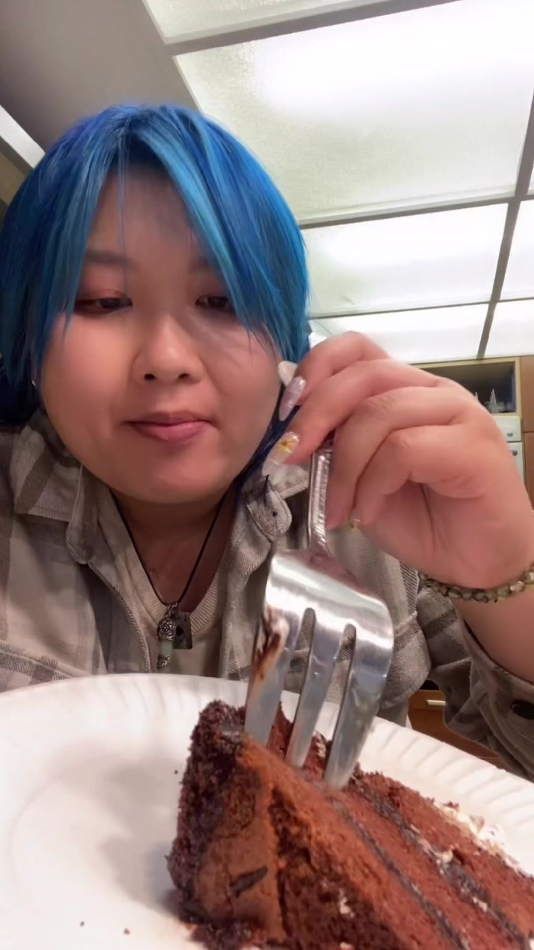 Big fork or small cake: The dessert debate everyone is having