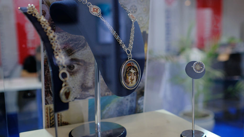 10 women shaping jewelry design and trends in 2026