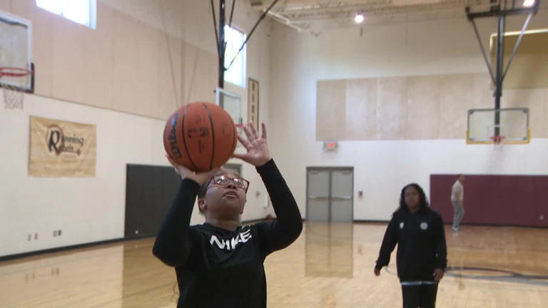 Antetokounmpo Academy: Milwaukee kids discuss Giannis' impact