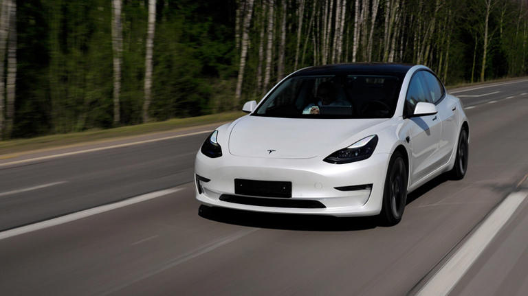 Tesla body damage repairs cost way more than you might expect