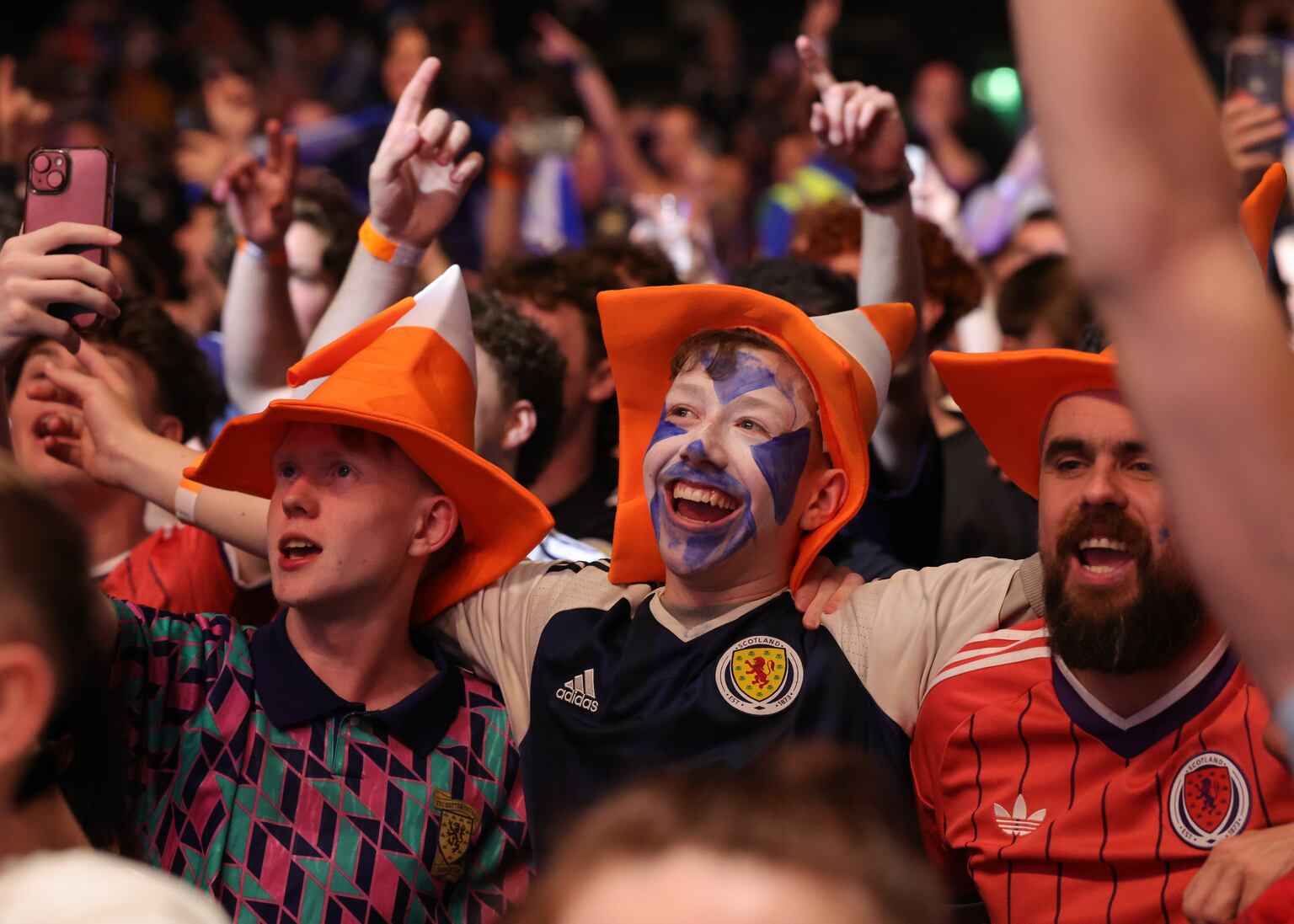 Scotland fans to pack out pubs and bars as national team bids to make ...