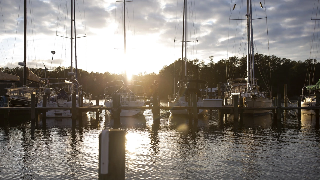 Life aboard a sailboat: Expectations and realities