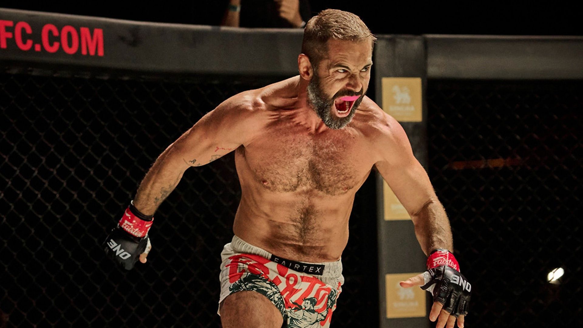 Russell Crowe is a beast as new MMA action movie fights its way to ...