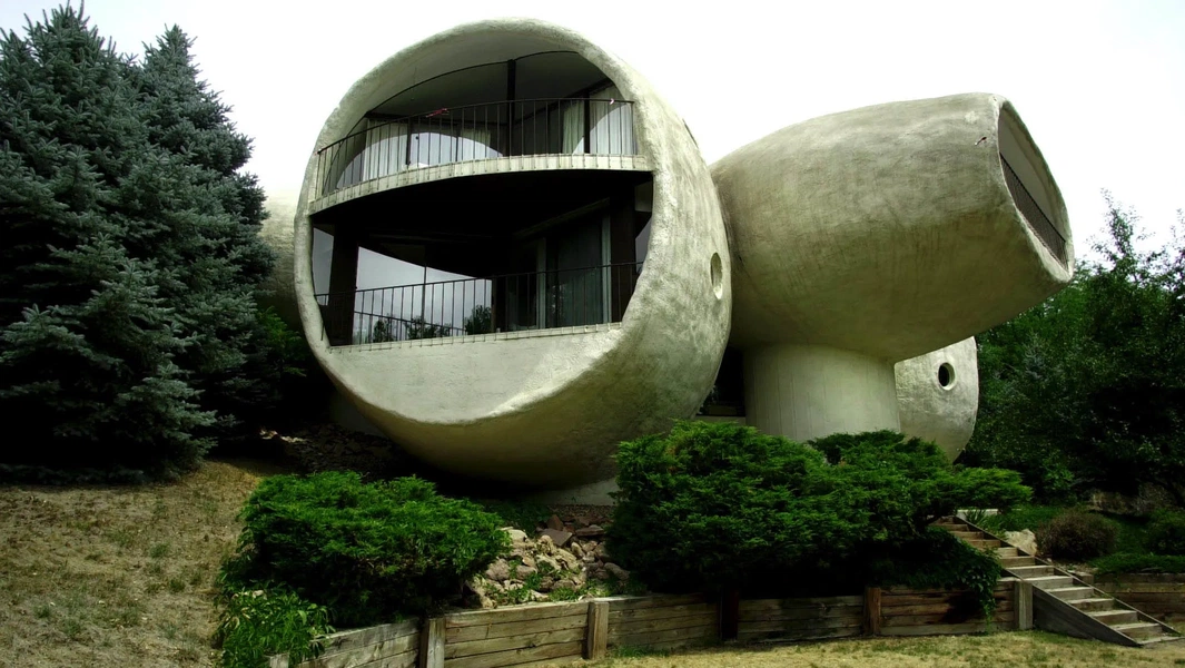 9 unique homes with distinctive designs