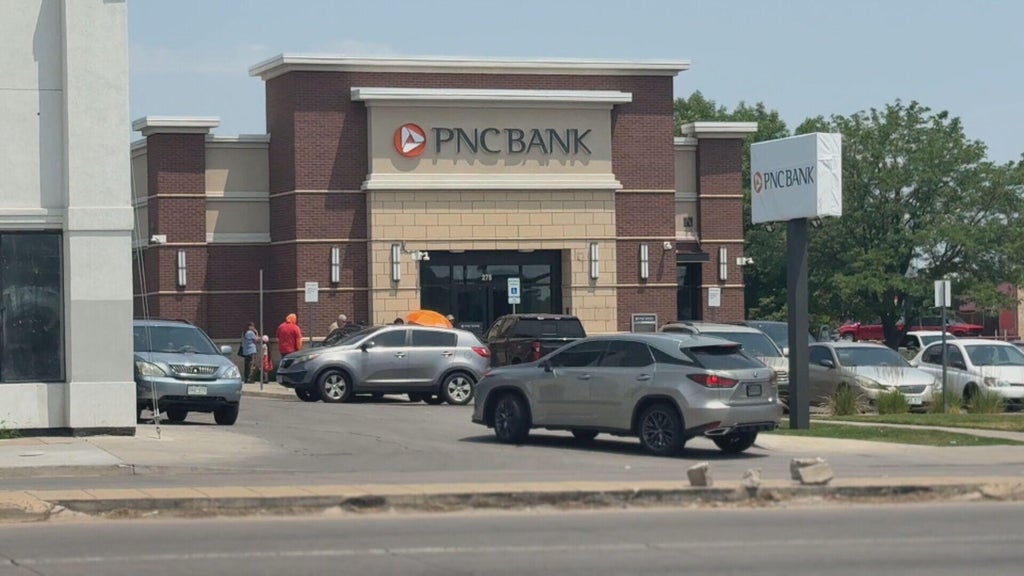 Former customers of Colorado-based FirstBank face adjustment challenges ...