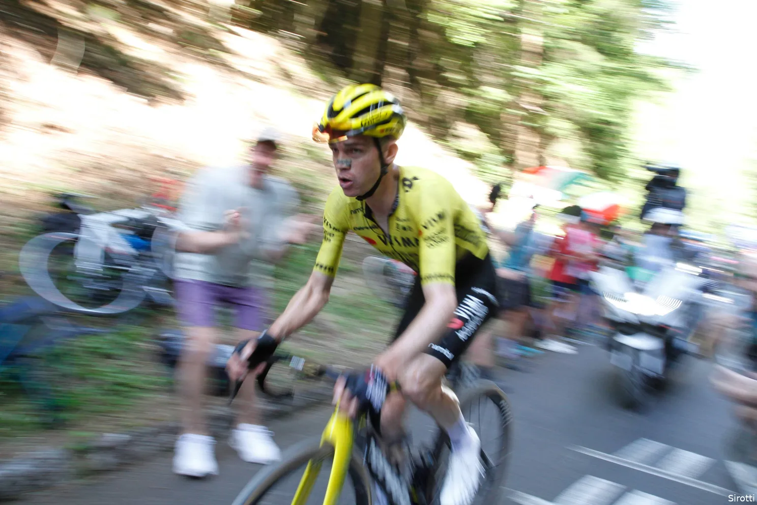 Marc Reef als Gaudi van Visma | Lease a Bike in Tour de France: zo ziet ...