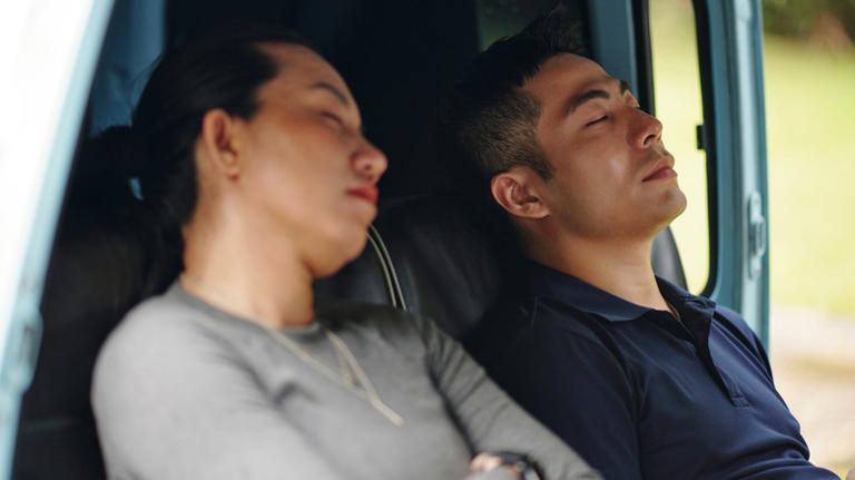Can you legally sleep at New York Thruway rest stops?