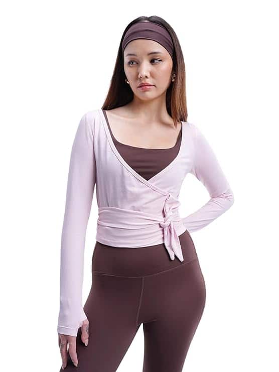 Trendy women's tops to refresh your wardrobe on Amazon